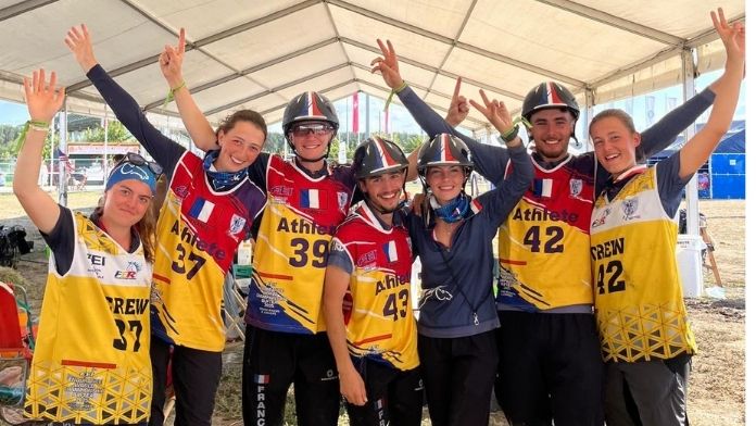 L'équipe de France d’endurance Jeunes, championne du monde à Buftea ...