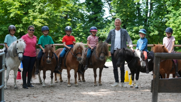 TOUS À CHEVAL : Lancement de la nouvelle campagne de rentrée FFE ...