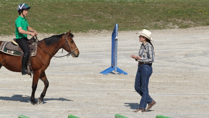 Devenir moniteur d’équitation western, un métier d’avenir pour une ...